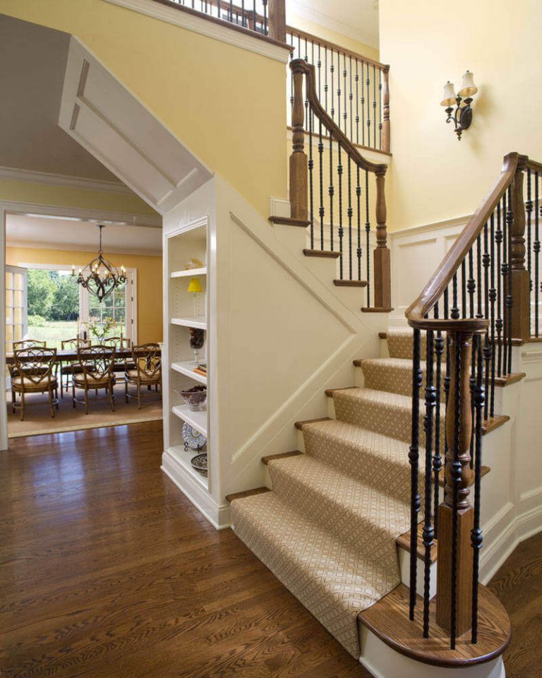 22 Beautiful Traditional Staircase Design Ideas To Must Check