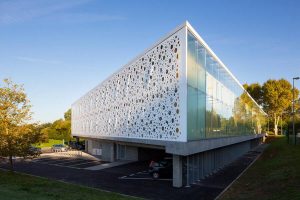 38 Latest Office Building Design Ideas and Plans