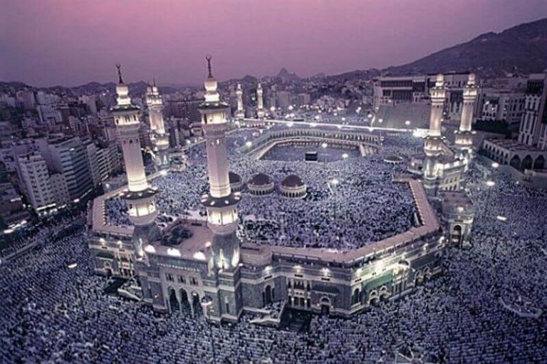 20+ Famous Religious Buildings Around The World