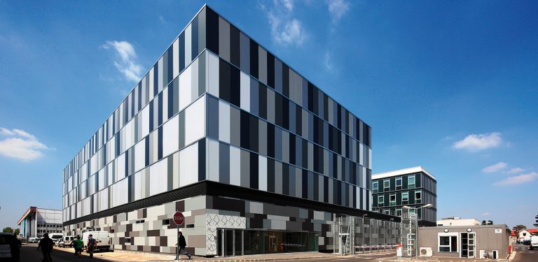 38 Latest Office Building Design Ideas and Plans