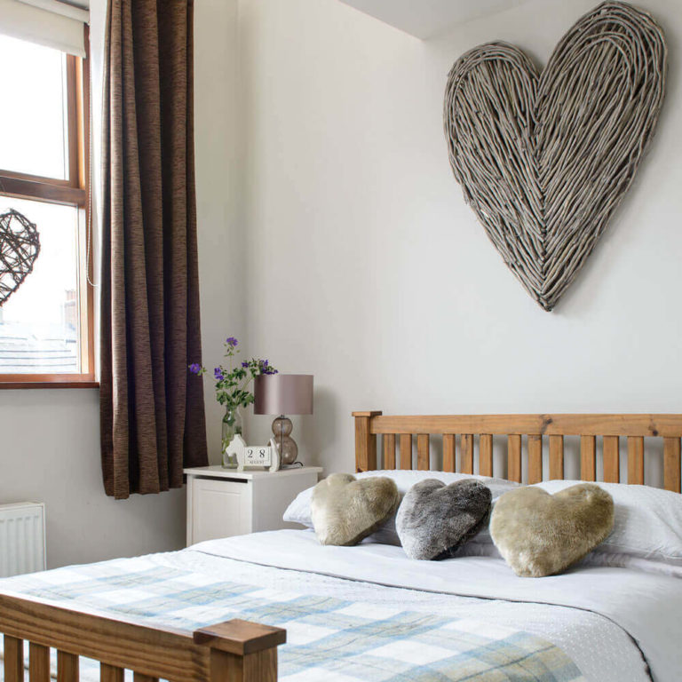 Know 40 Simple Interior Design Ideas For Small House