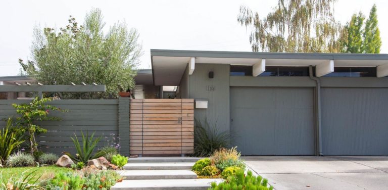 Enhance Your Home Looks With Modern Wall Fence Designs