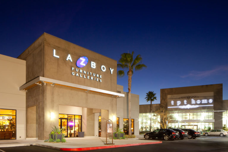 25 Best Shop Front Elevation Design For Small Space