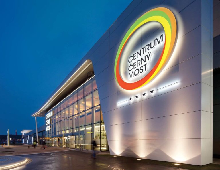 25 Best Shop Front Elevation Design For Small Space