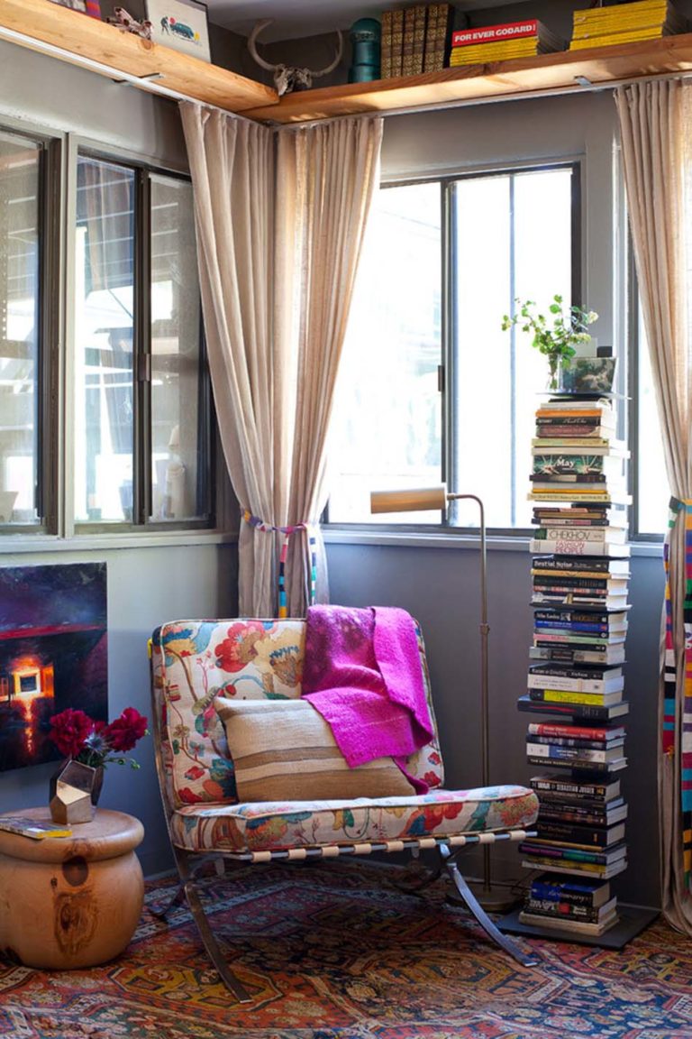 25+ Cool Reading Nooks Design Ideas With Images For 2020