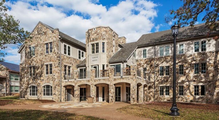 20 Most Beautiful College Campuses In The Us