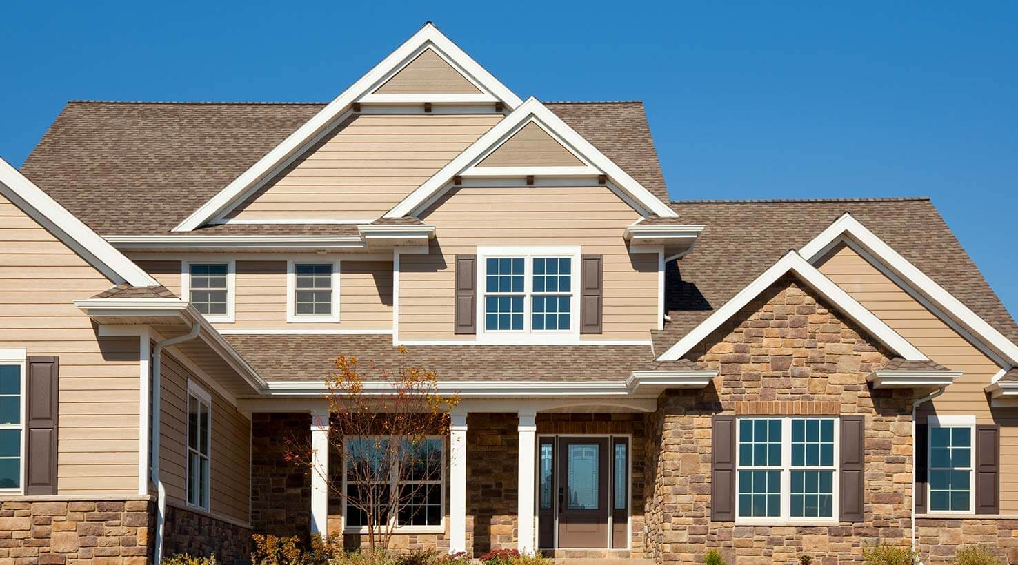 21 Inspiring Exterior House Color Ideas / Designs To Check