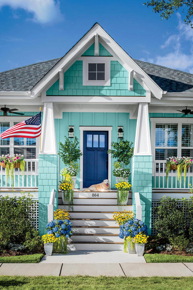 21 Inspiring Exterior House Color Ideas / Designs To Check