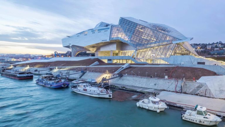 Most Beautiful 10 Deconstructivism Architecture Buildings