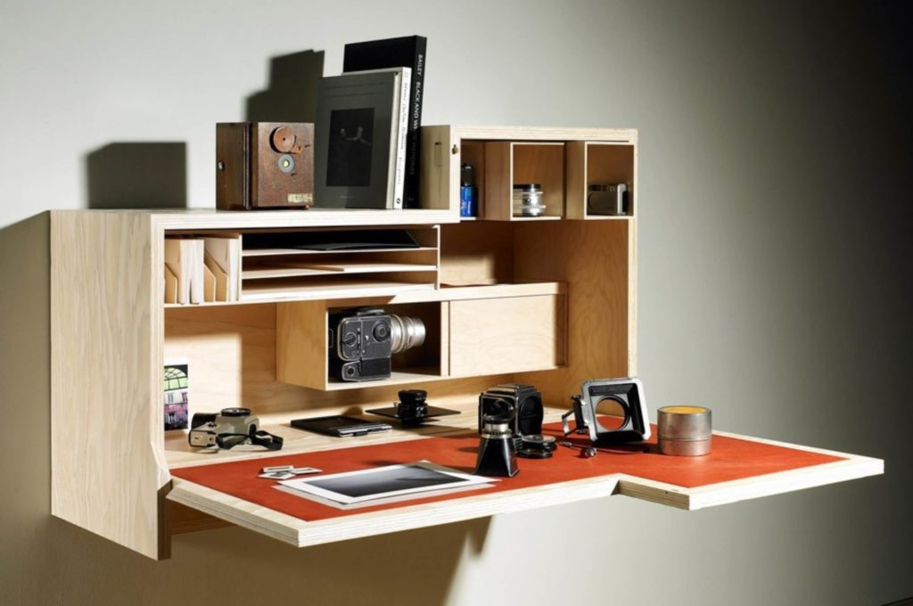 15+ Wall Mounted Desk Designs For DIY Enthusiasts