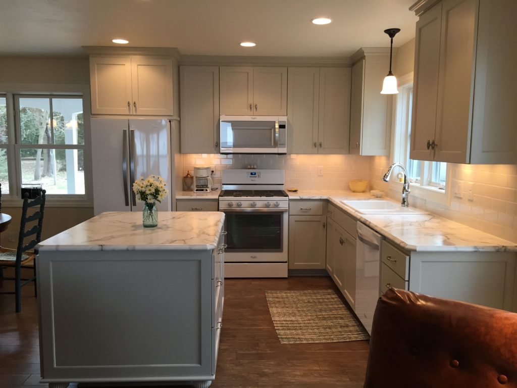 17+ Best Fixer Upper Kitchens Designs
