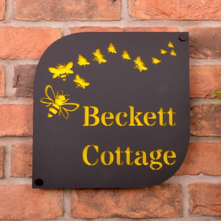 20+ Spectacular House Name Plate Designs Ideas