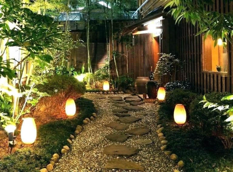 31+ Mesmerizing Walkway Lighting Ideas