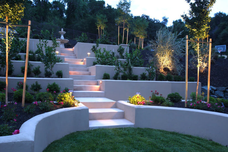 31+ Mesmerizing Walkway Lighting Ideas