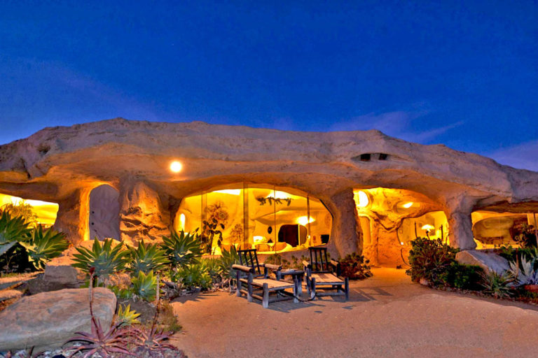 Worlds Top 20 Strangest House Designs That Will Amaze You