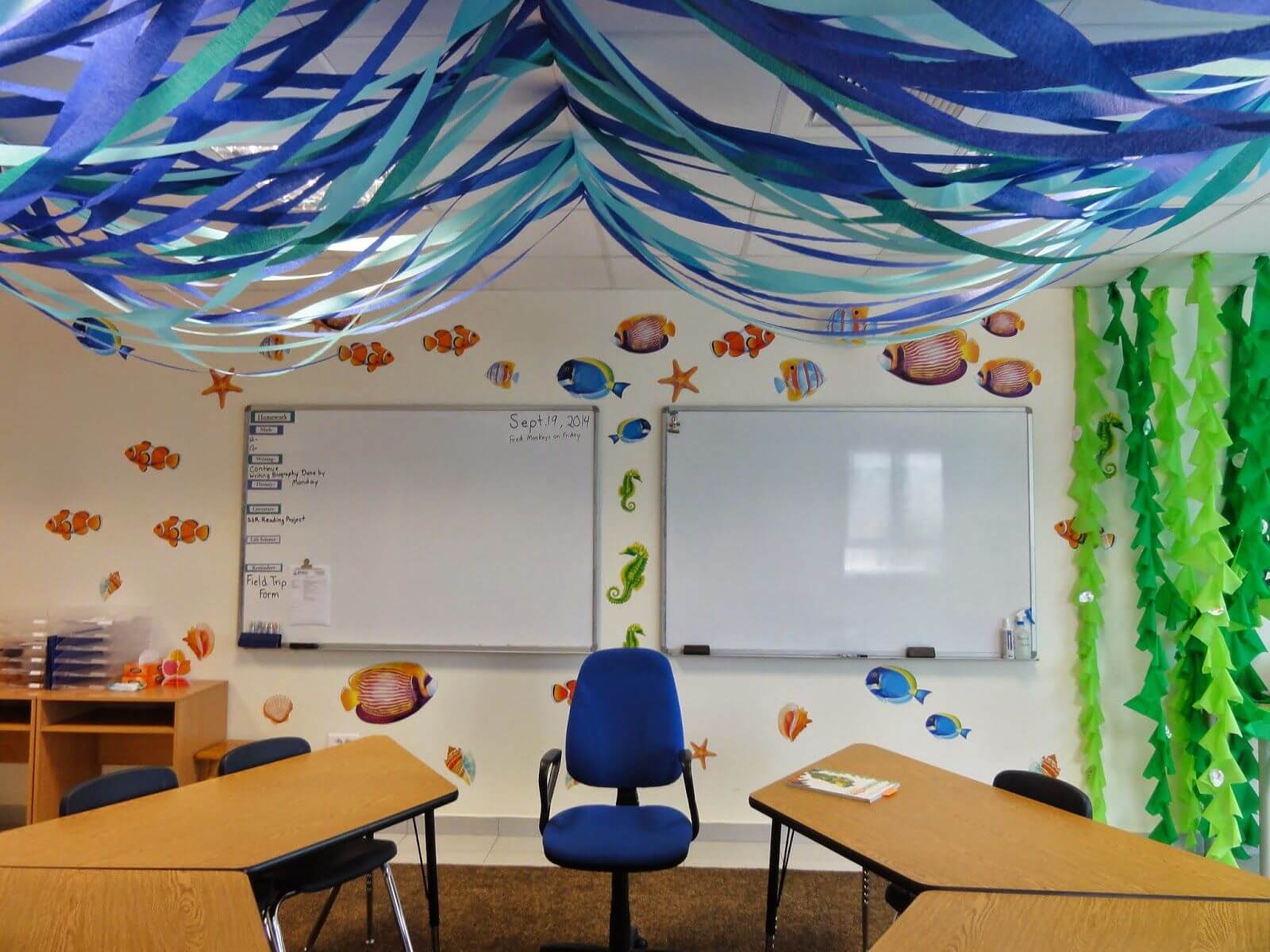 Modern Creative Classroom Decoration Ideas For Christmas The