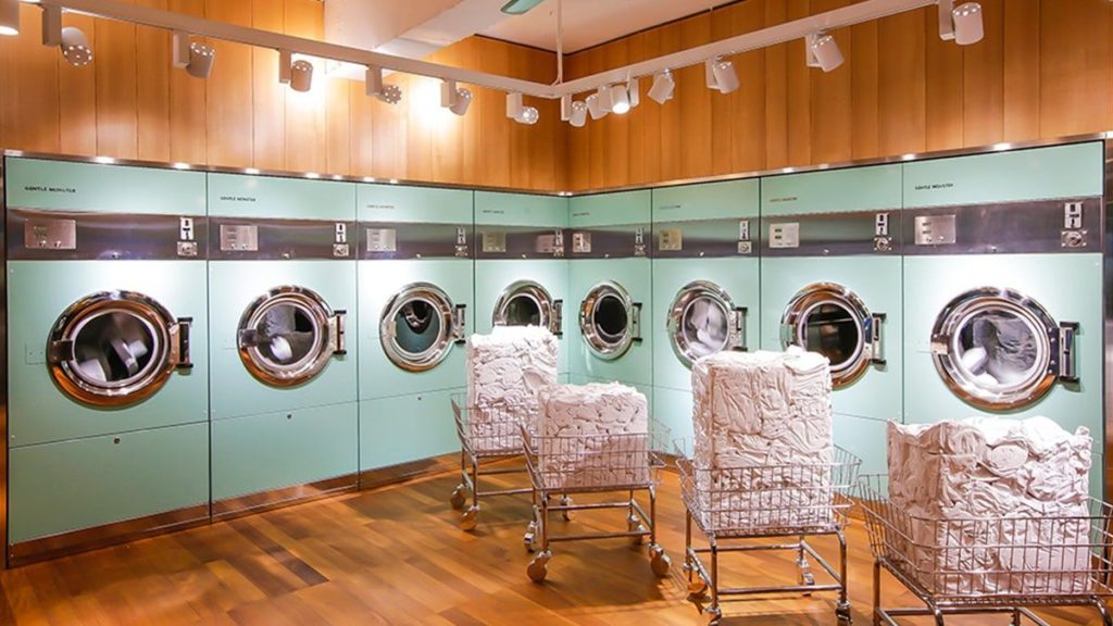 Modern and Attractive Laundry Shop Interior Design Ideas