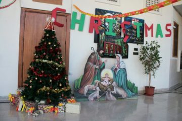 Modern Creative Classroom Decoration Ideas for Christmas