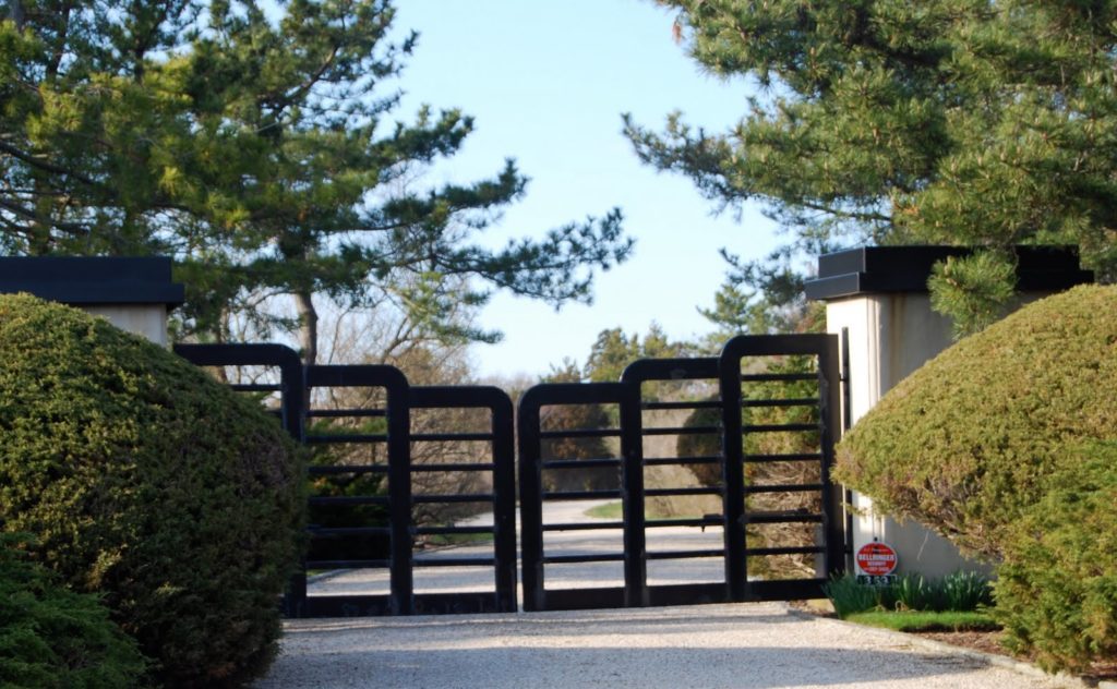 Stunning Front Gate Design Ideas for Small House