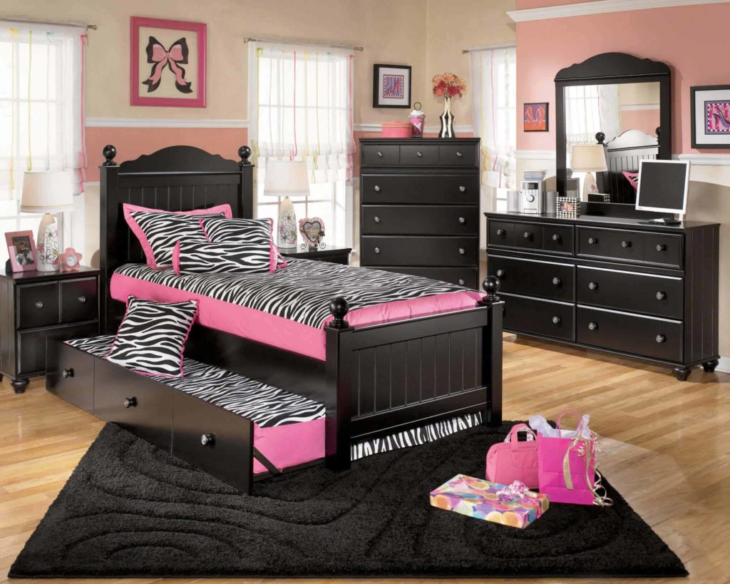 Enchanting Teenage Zebra Bedroom Design Ideas