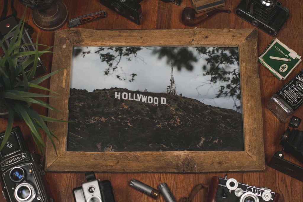 Beautiful Custom Picture Frames for Living Room