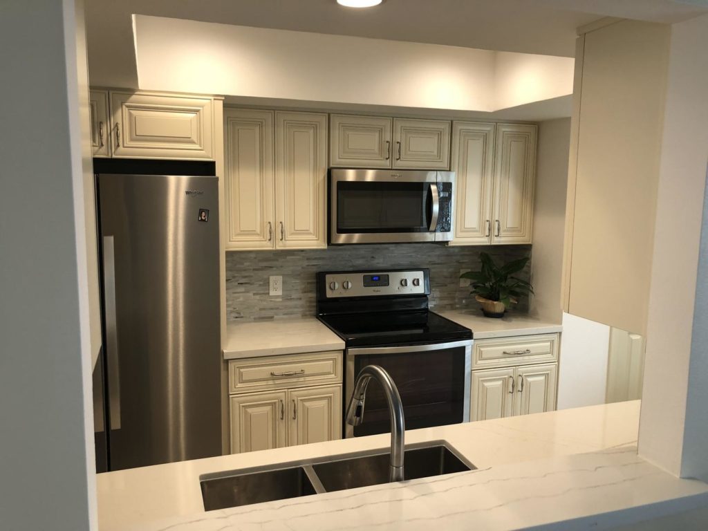 20+ Mesmerizing Galley Kitchens Design Ideas for Home