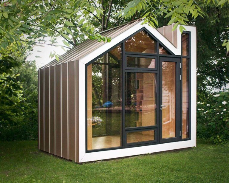 10 Impressive Tinny Houses Around the World