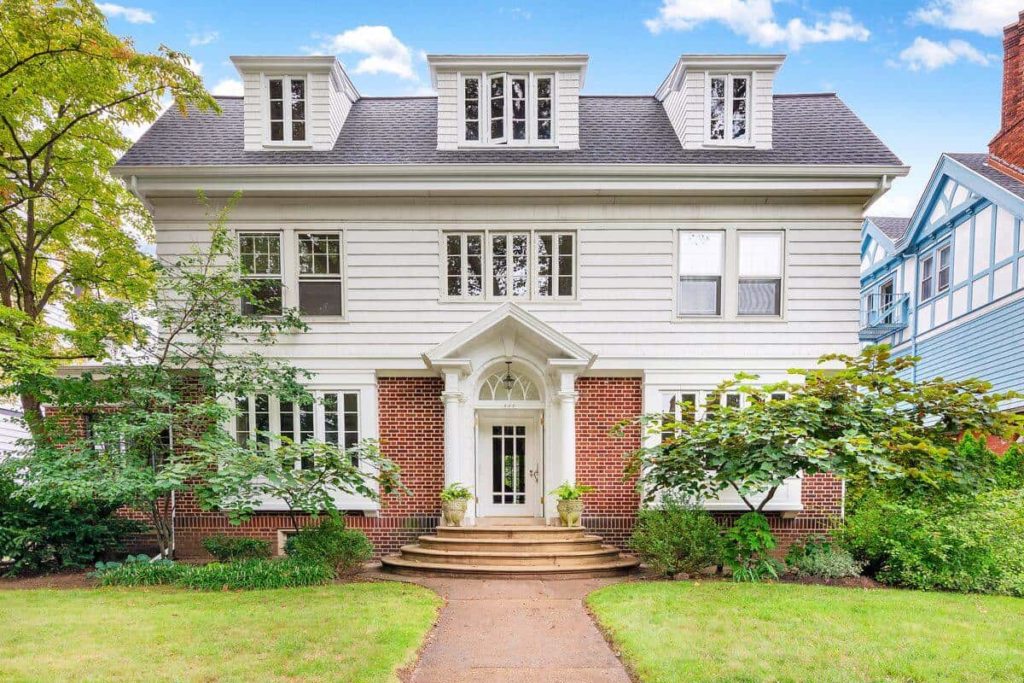 Impressive Modern Colonial Style House Design Ideas Impressive Modern Colonial Style House Design Ideas