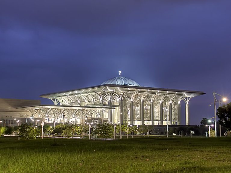 Most Beautiful Mosques Architecture Around the World