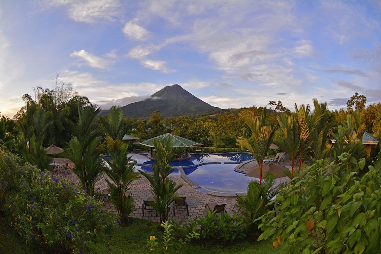 7 Best Minimalist Resorts Around the World