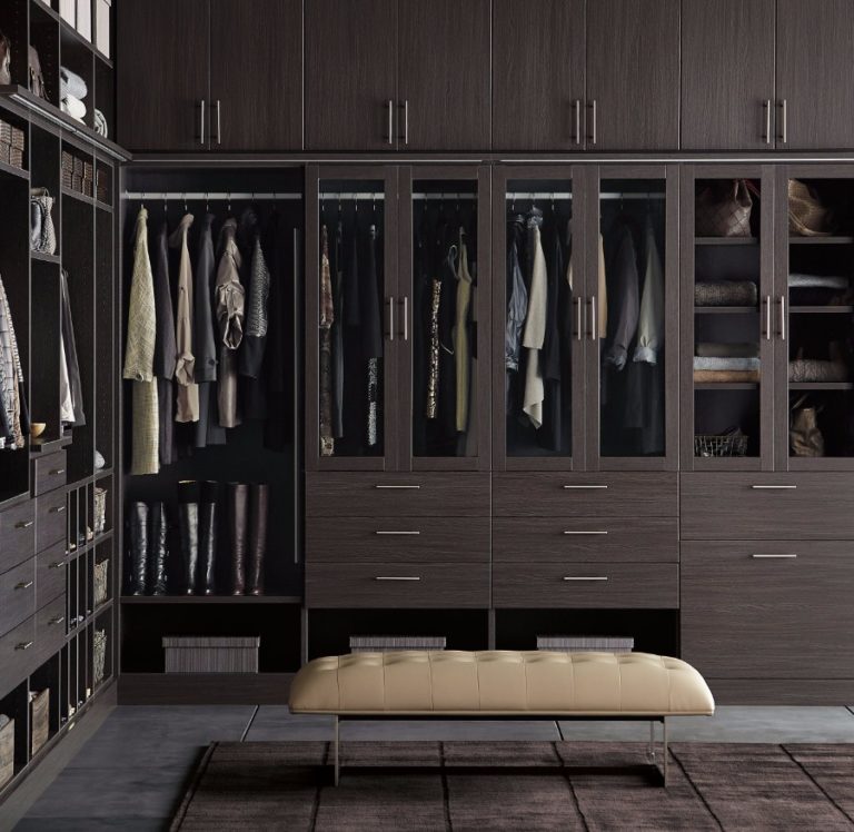 Best Incredible Walk-In Storage Design Ideas