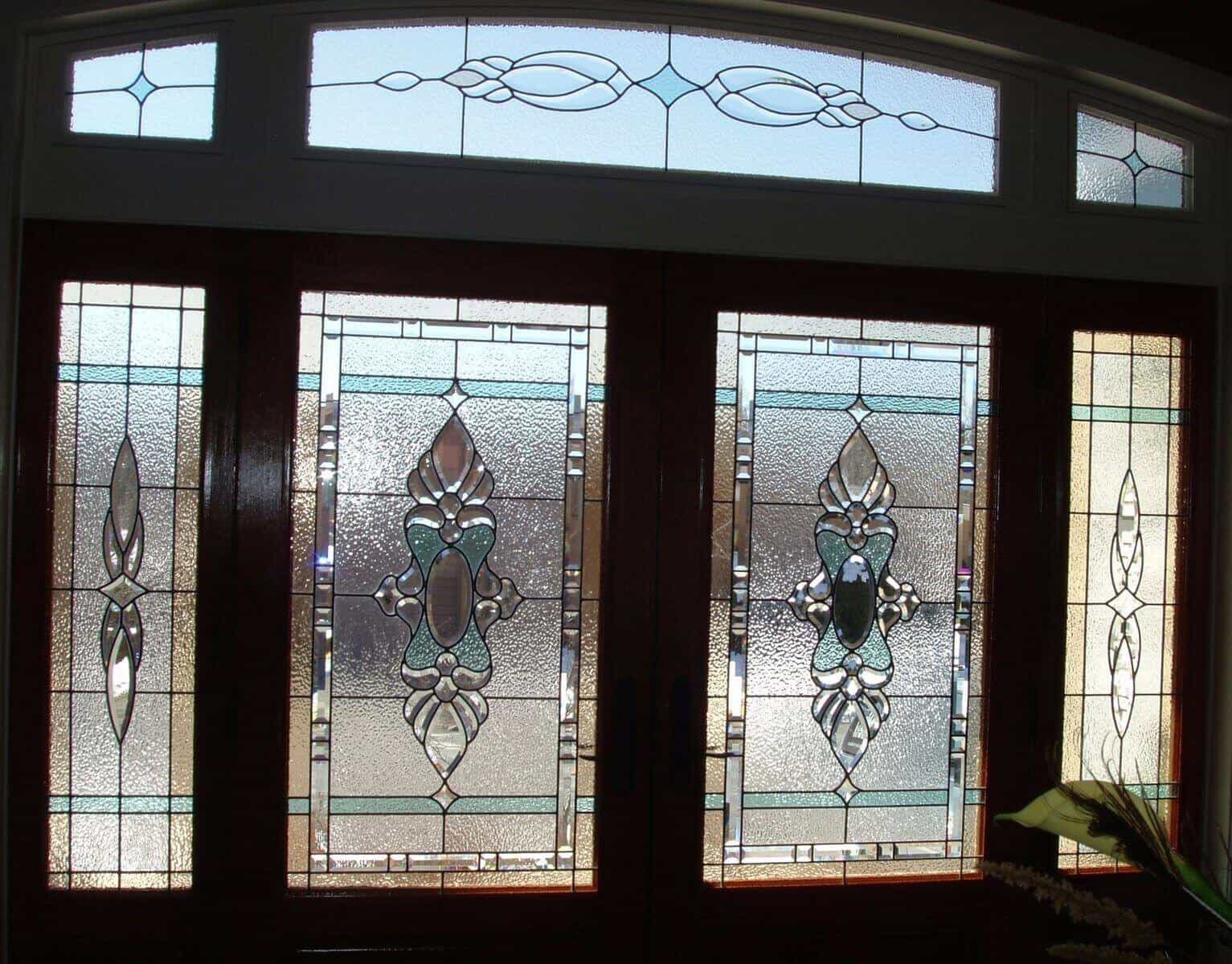 Modern Stained Glass Design to Decorate Your Home