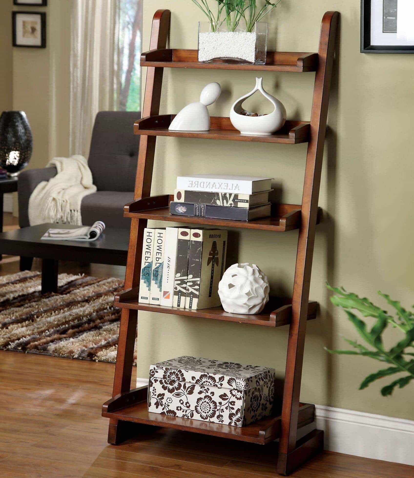Unique Way to Decorate Your Home with Vintage Ladder
