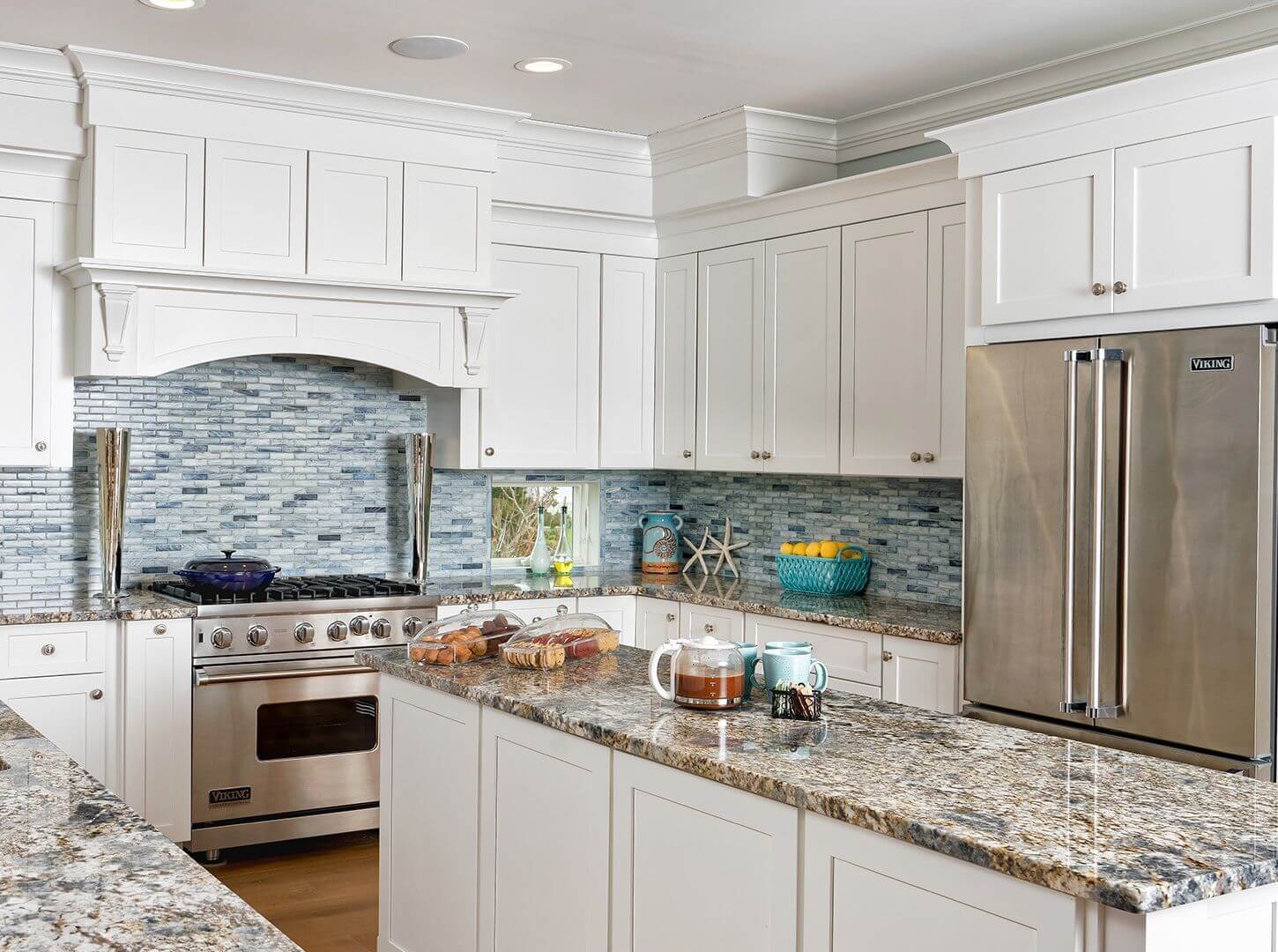 Decorate Your Kitchen with Most Beautiful Kitchen Cabinet