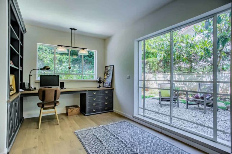 Inspirational and Creative Workroom Design Ideas