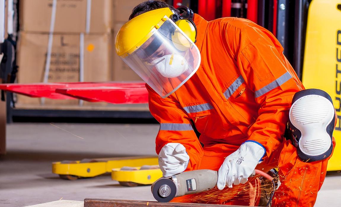 Seven Essential Tools and Equipment for Construction Site