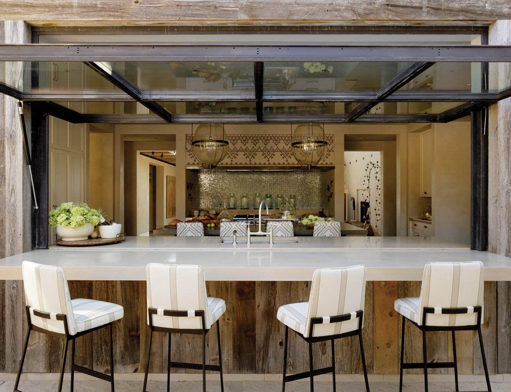 Best DIY Outdoor and Patio Bar Design Ideas