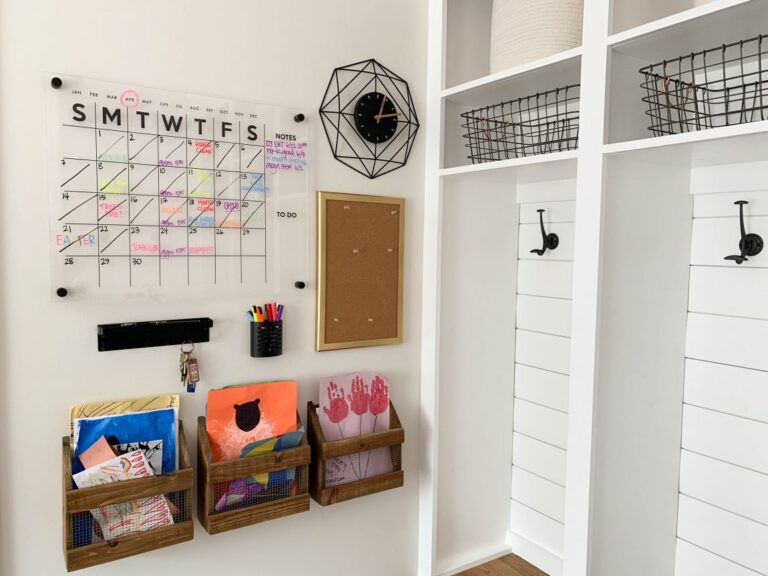 Wall Organizer and Storage Ideas to Decor Your Home