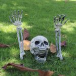 How to Arrange Halloween Props in Halloween Party