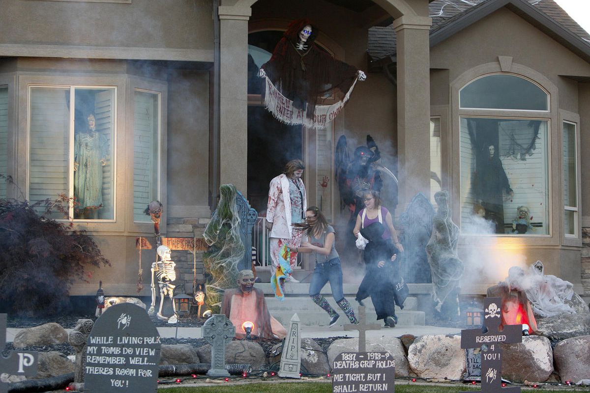 Terrifying Haunted House Ideas