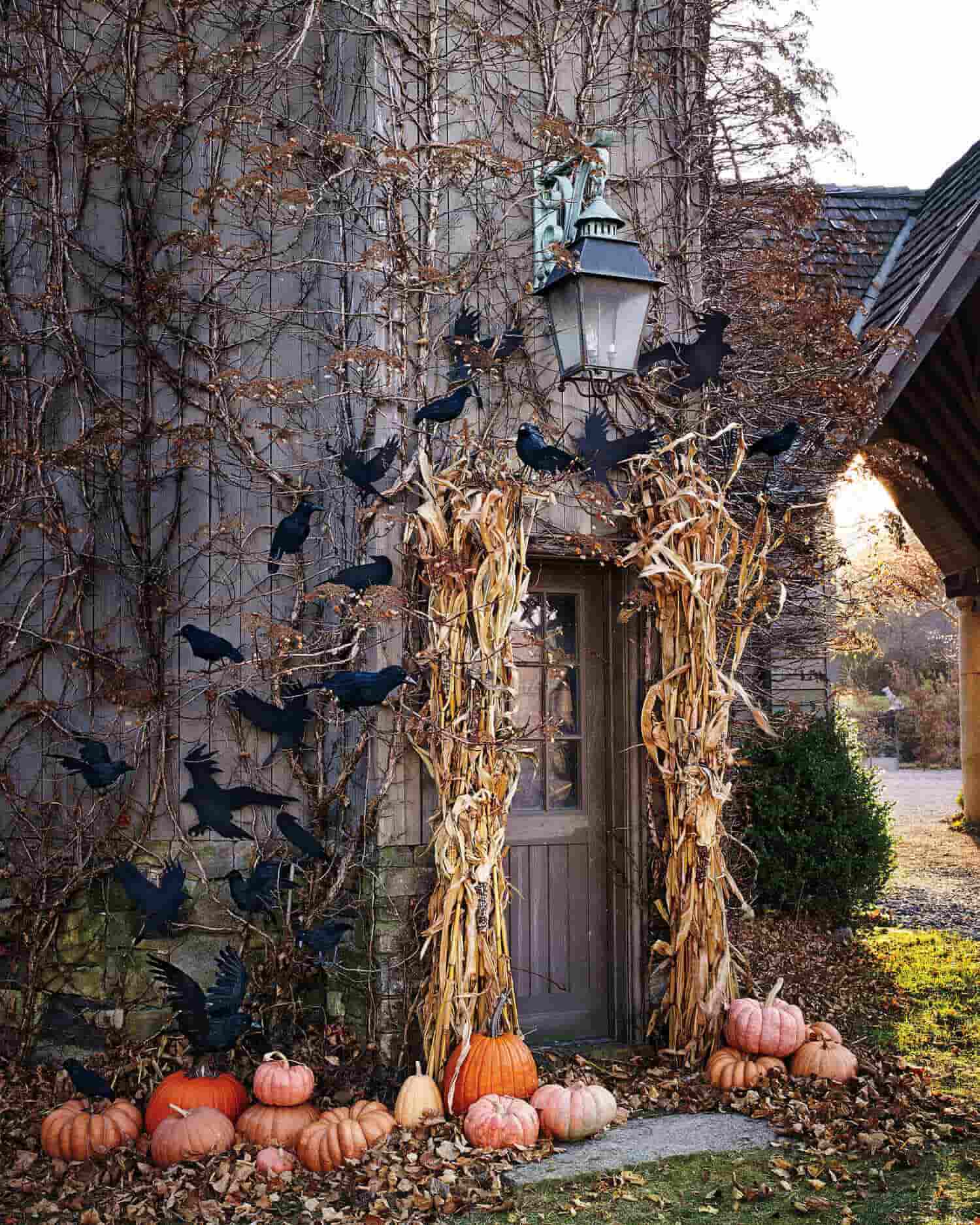 How to Make Your Home Look Like a Haunted on This Halloween