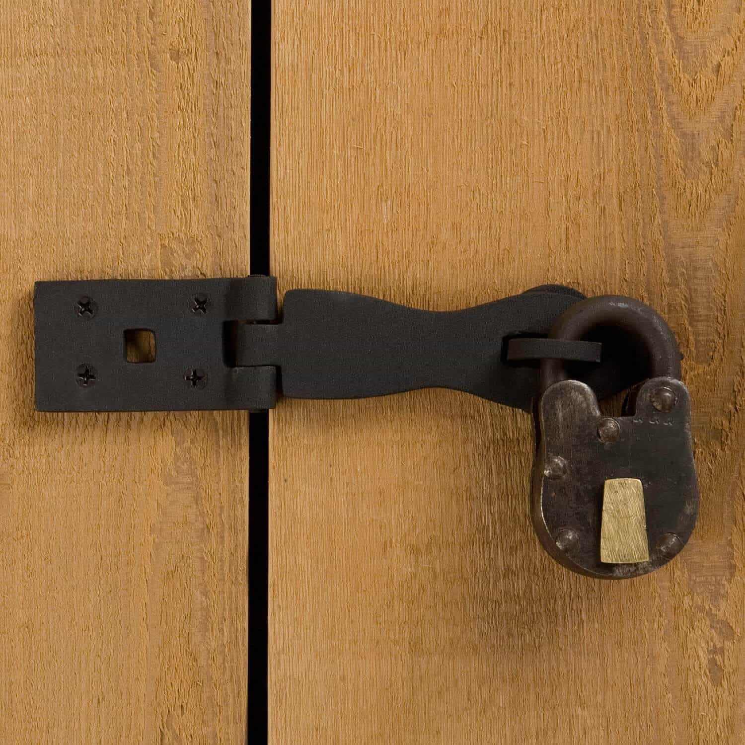 Traditional vs. Smart Locks: Is the New Technology Truly More Secure?