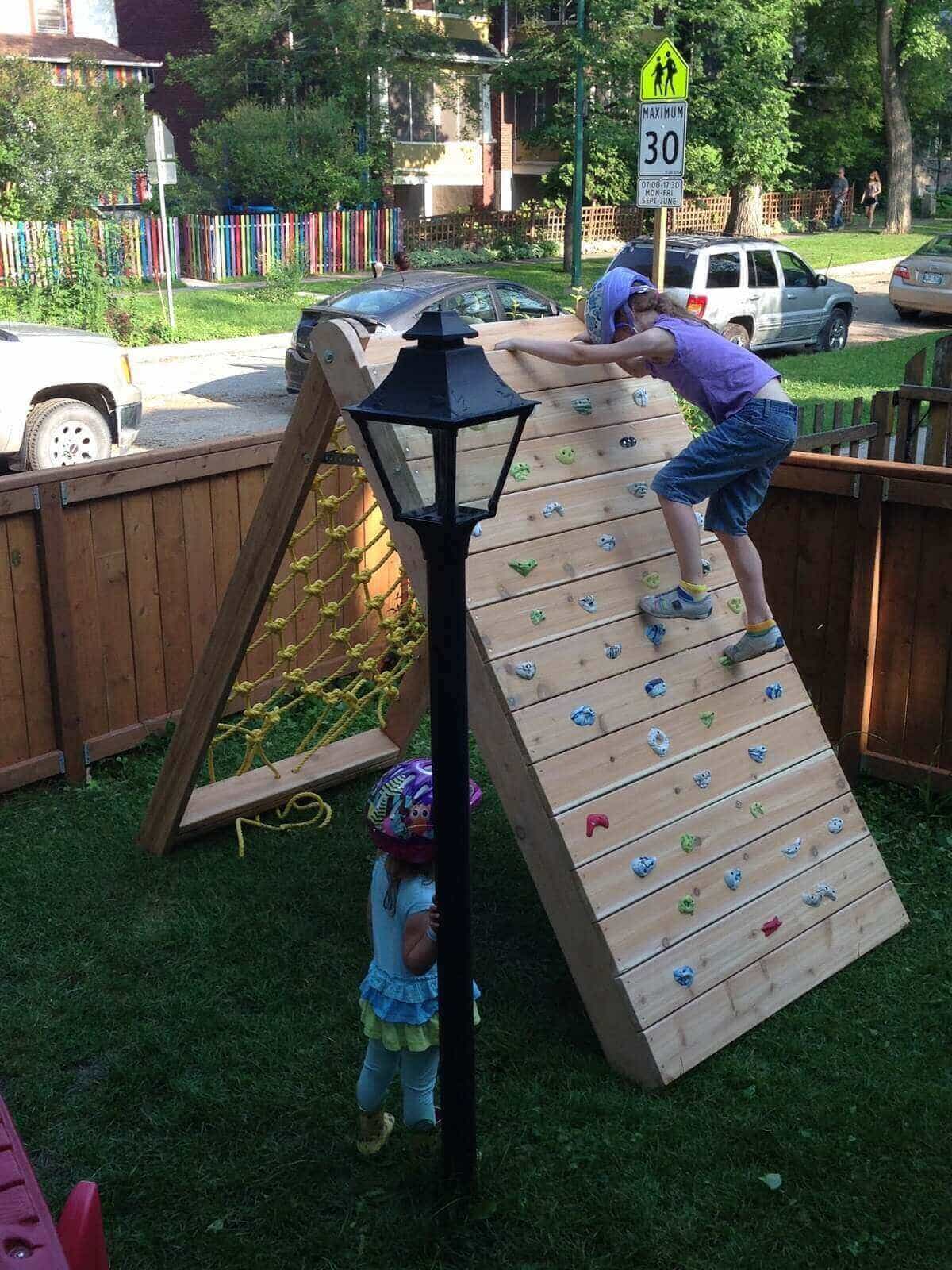 How to Make Small Playground for Kid in Your Garden
