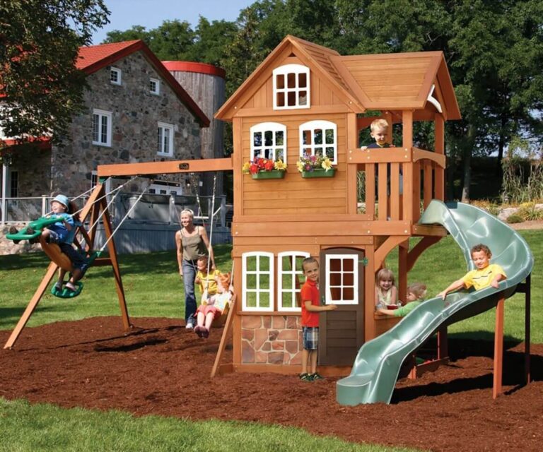 How to Make Small Playground for Kid in Your Garden