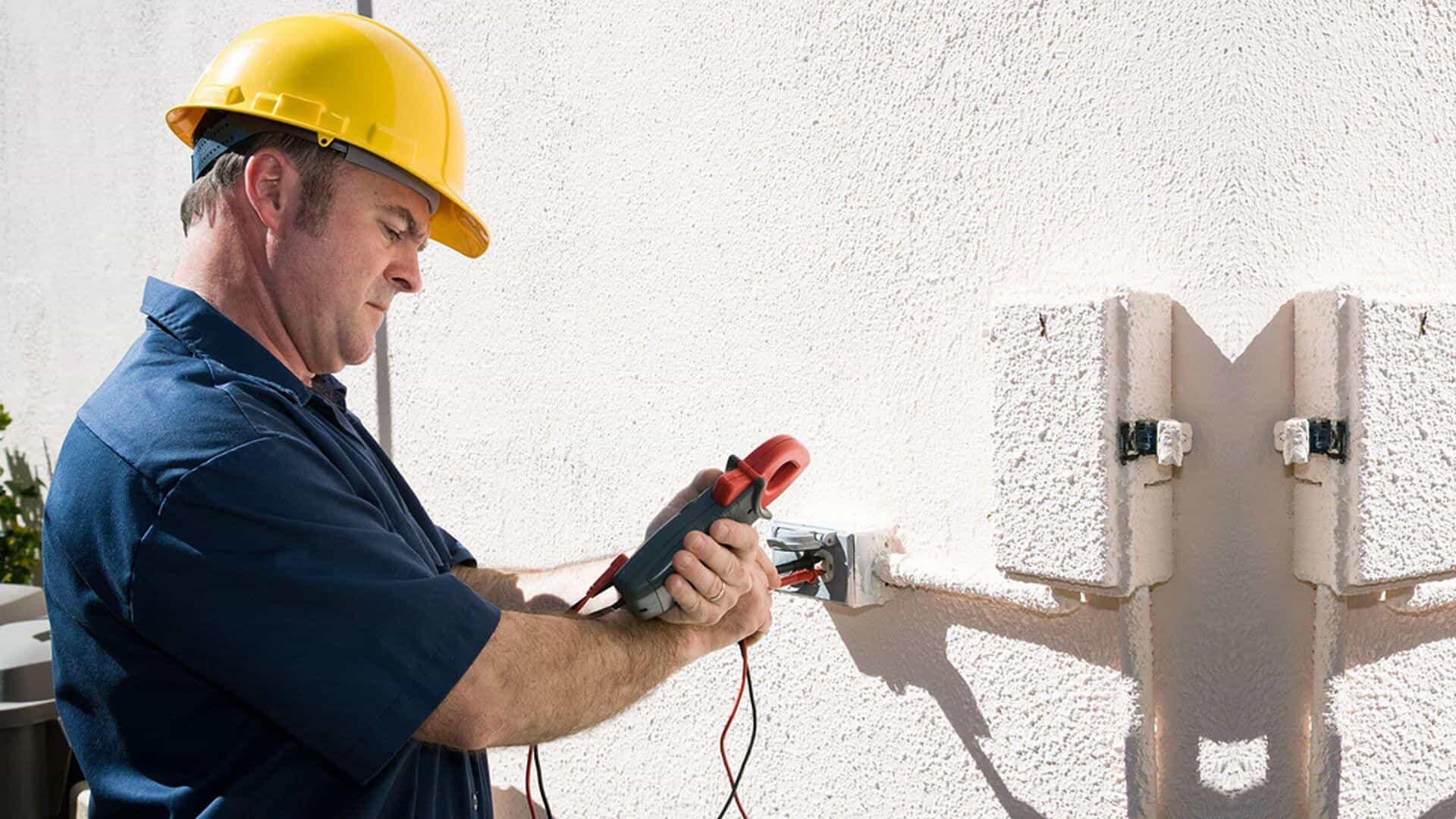 The Compelling Benefits of Hiring a Professional Electrician