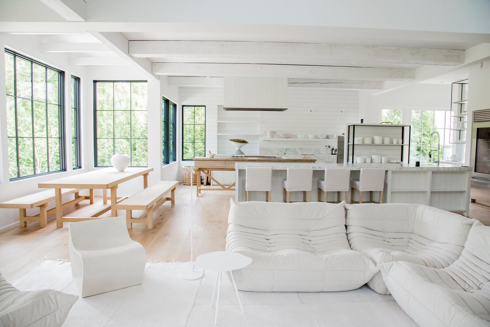 Simple Ways to Decorate Your Home in the Beautiful Belgian Style