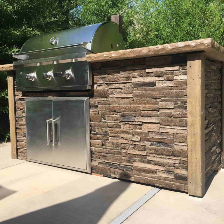9 Astonishing Ideas to Set Up a BBQ Grill in Your Backyard