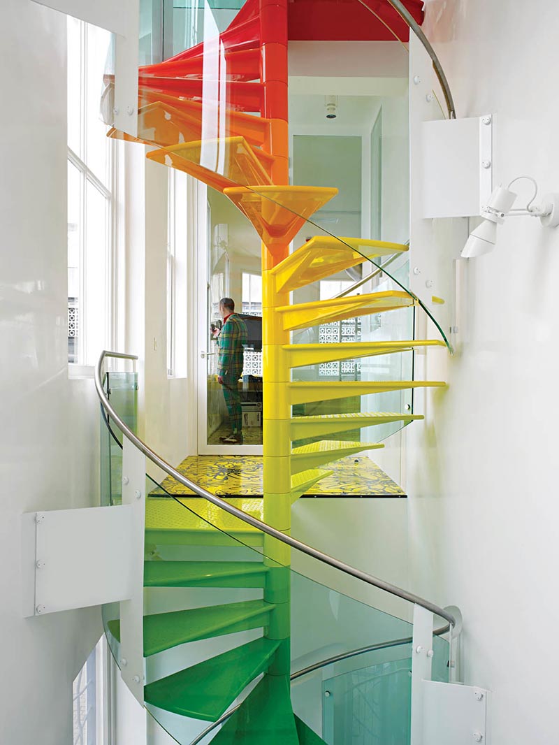 The Next Level: 20 Modern Stair Handrail to Upgrade Your Home Design