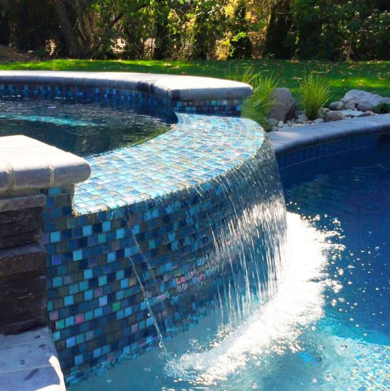Embellish Your Swimming Pool with Beautiful Swimming Pool Tiles!
