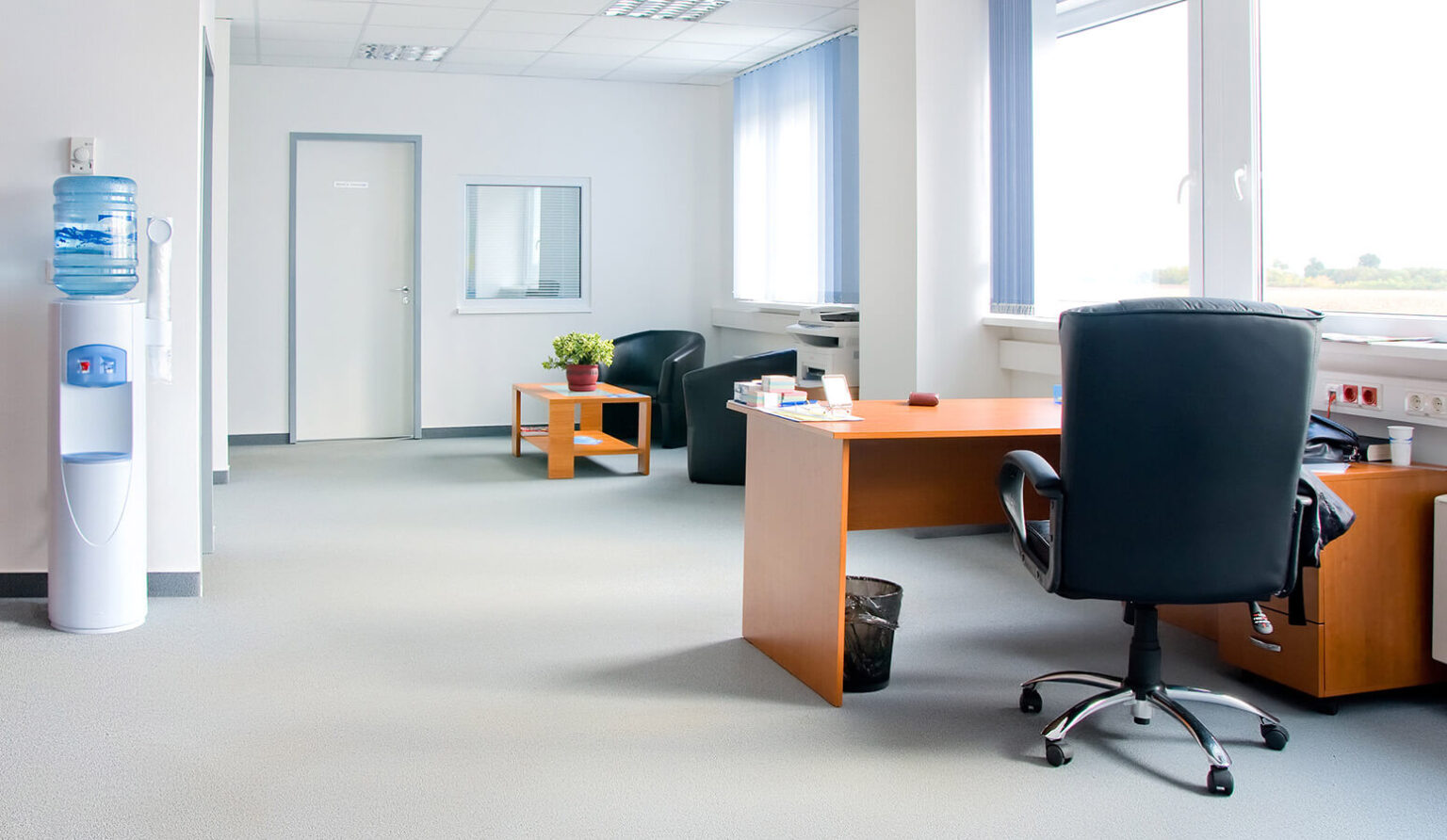 Tips to Keep your Office Clean as like a Pro